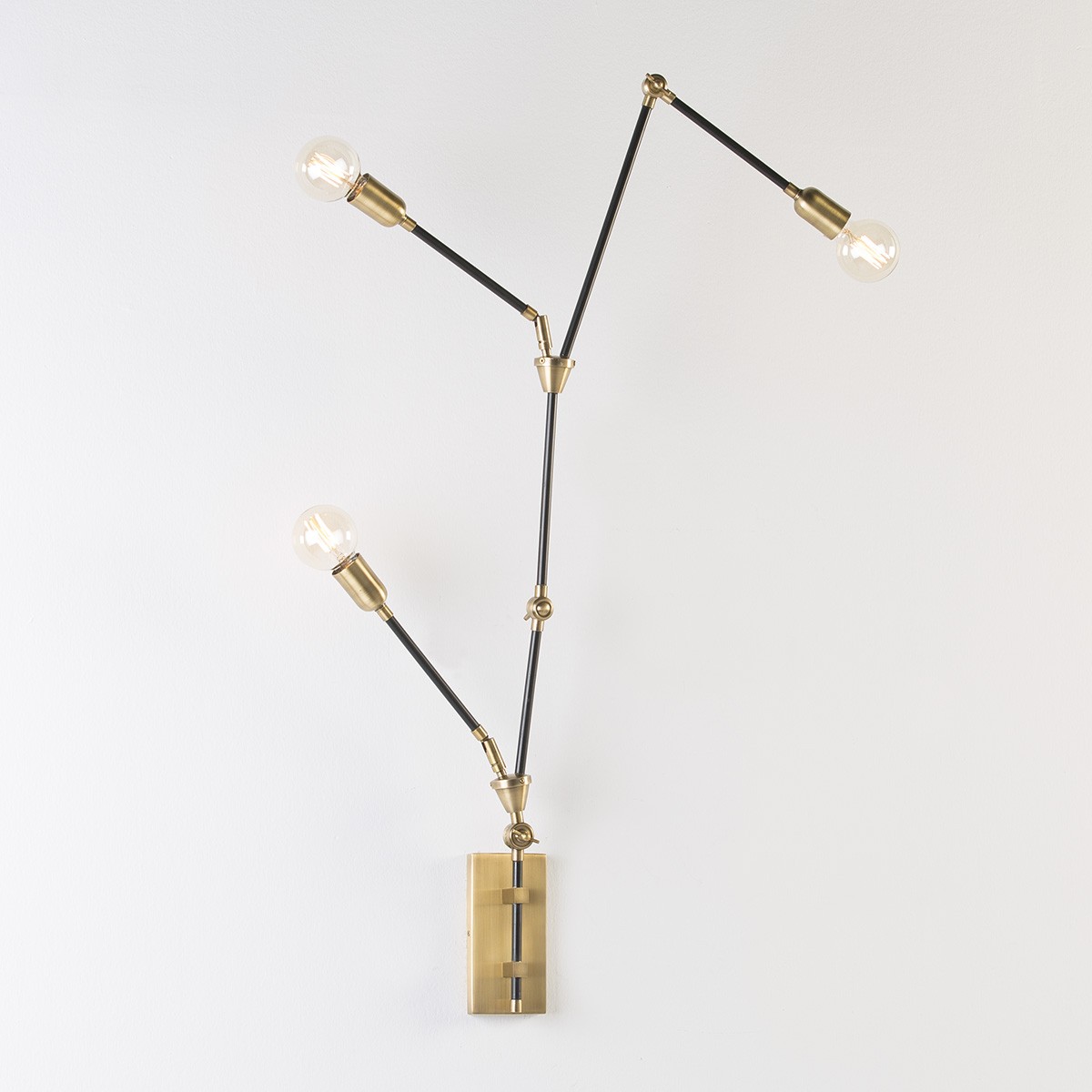 Thai Mobilier - Applique murale moderne métal noir et doré Gary H 146 ...