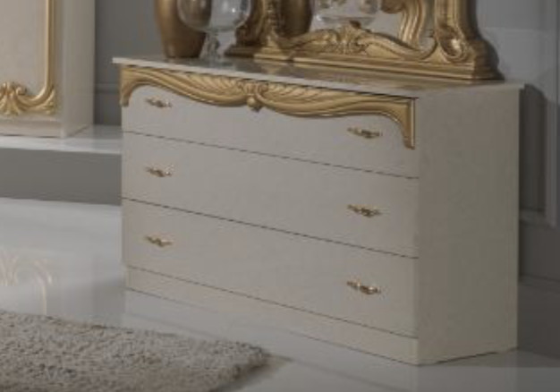 Commode 3 tiroirs bois brillant beige et doré Crissie | LesTendances.fr